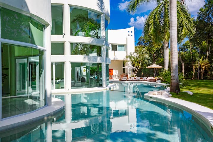 Villa Aqua- Private Luxury Villa With Full Service - Playa del Carmen