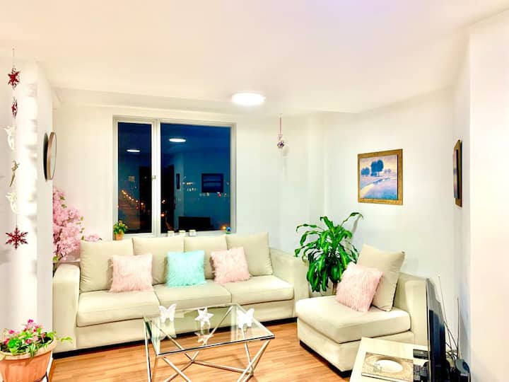 Departamento úLtimo Piso Cerca Metro De Quito - Quito (Ecuador)