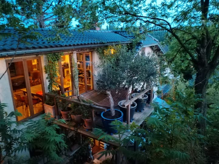 The Hill House(2): Gîte+maison De Thé Proche Paris - Herblay-sur-Seine