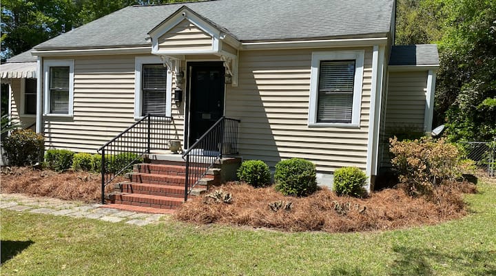 Quaint Charming Apartment On Raysor - Orangeburg, SC