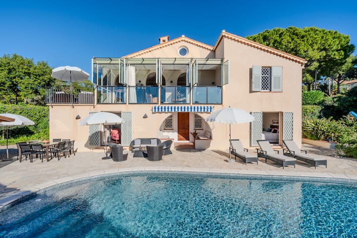Cap D'antibes Villa Ideal For Family And Friends - Antibes