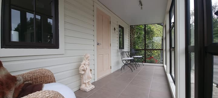 The Cottage - Hawthorne Gardens Boutique B&b - Invercargill