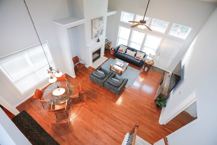 Entire 4 Bedrooms 2.5 Bath Home Plus Office - Duluth