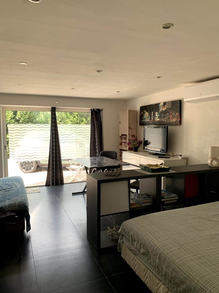 Studio Côte D'azur Entre Cannes Et Grasse - IBIS Cannes Mouans Sartoux parking gratuit