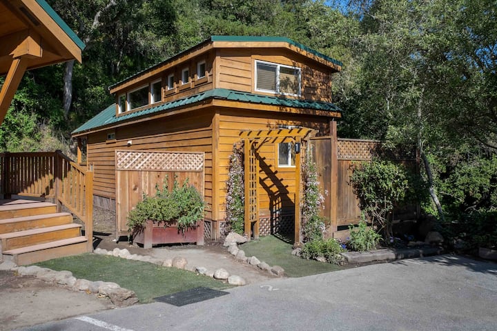 Cozy Cabin 1    Called " Big Sur" - Big Sur, CA