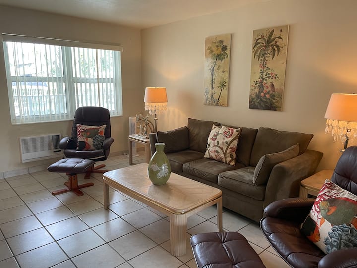 Short Block To Ocean #104 - Pompano Beach, FL