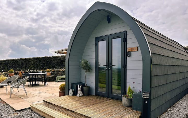 Hot Tub Pod At Peaks & Pods - Holly Bush Hill - North Yorkshire