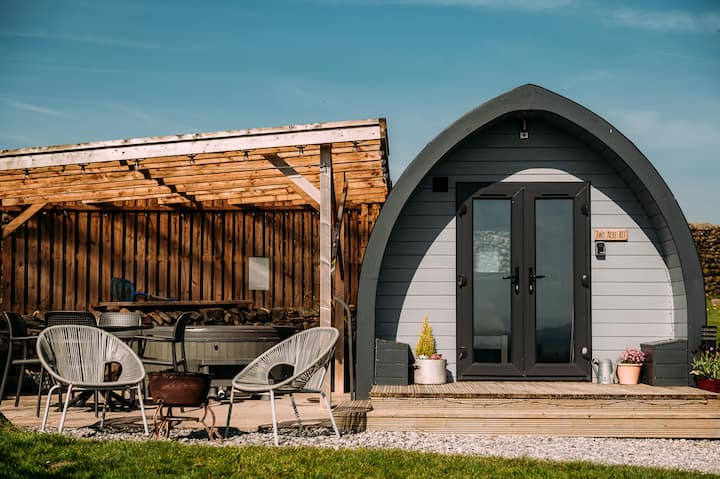 Hot Tub Pod At Peaks & Pods - Two Acre Bit - Settle