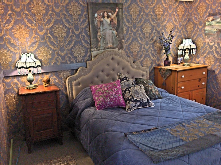 Albert's Sweet Summer Cottage Near The Lake - バーリントン, VT