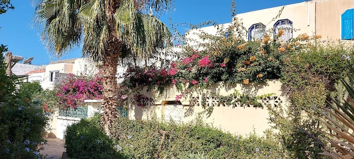 Agreable Villa 3 Suites Proche Centre - 아가디르