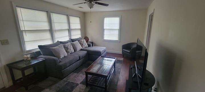Cozy Apartment In The Middle Of The Everything! - Columbia, SC