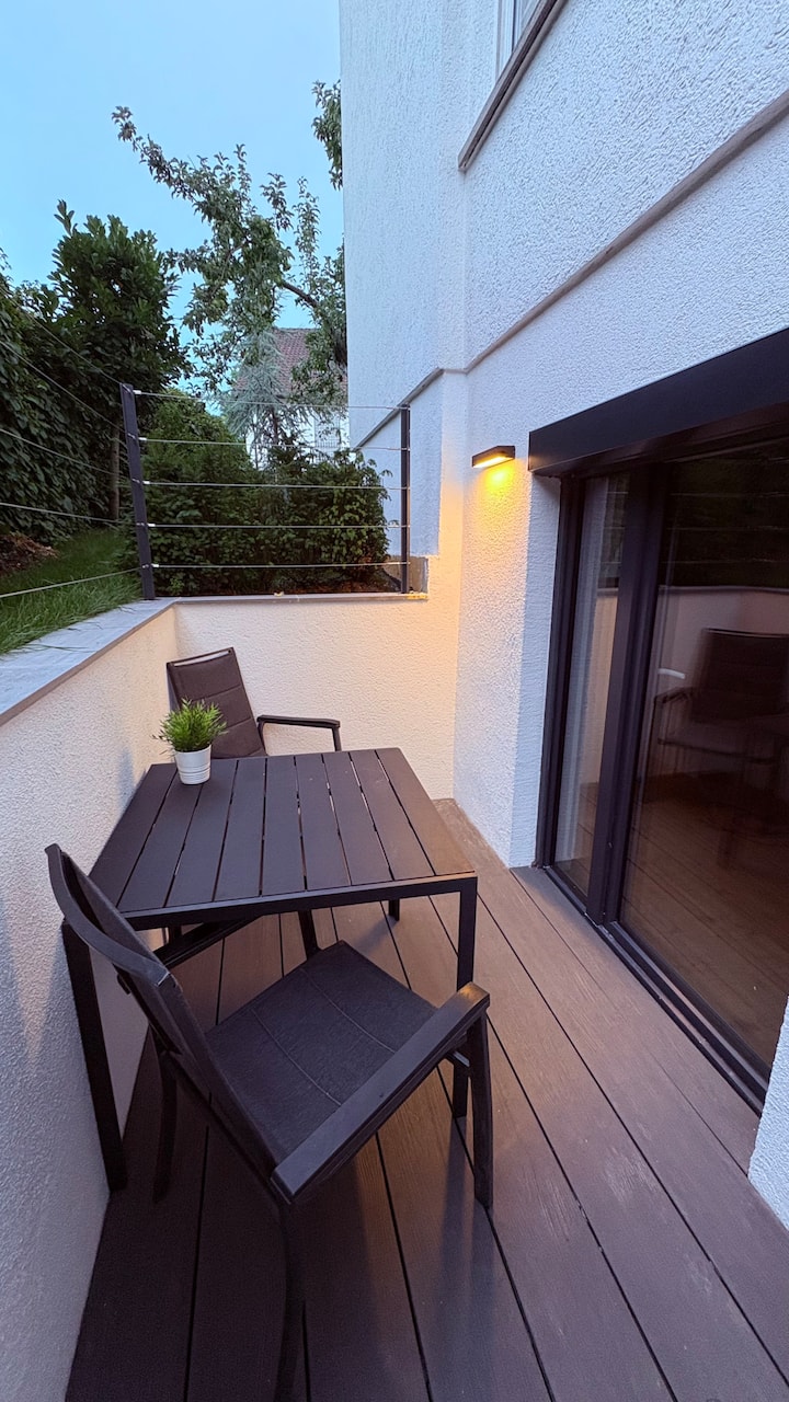 Modernes Apartment (2 Pers.) Nähe Messe/ Flughafen - Stuttgart