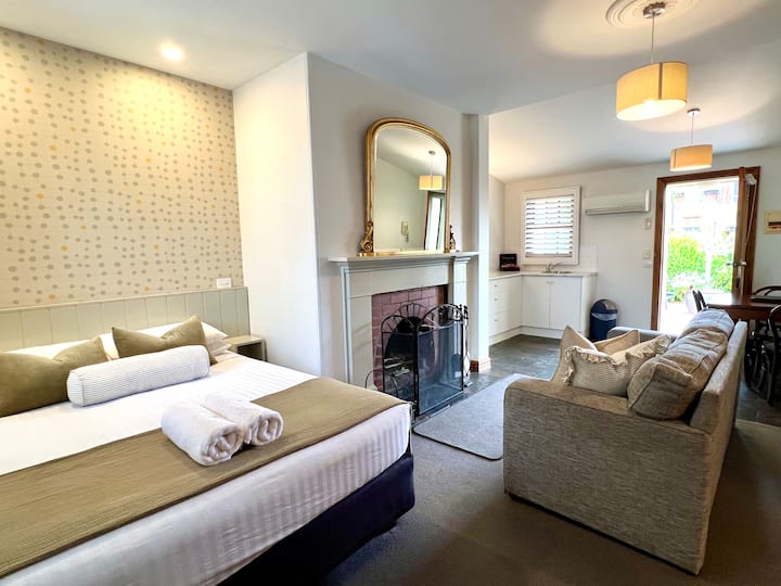Pelican Cottage - Port Fairy - Port Fairy