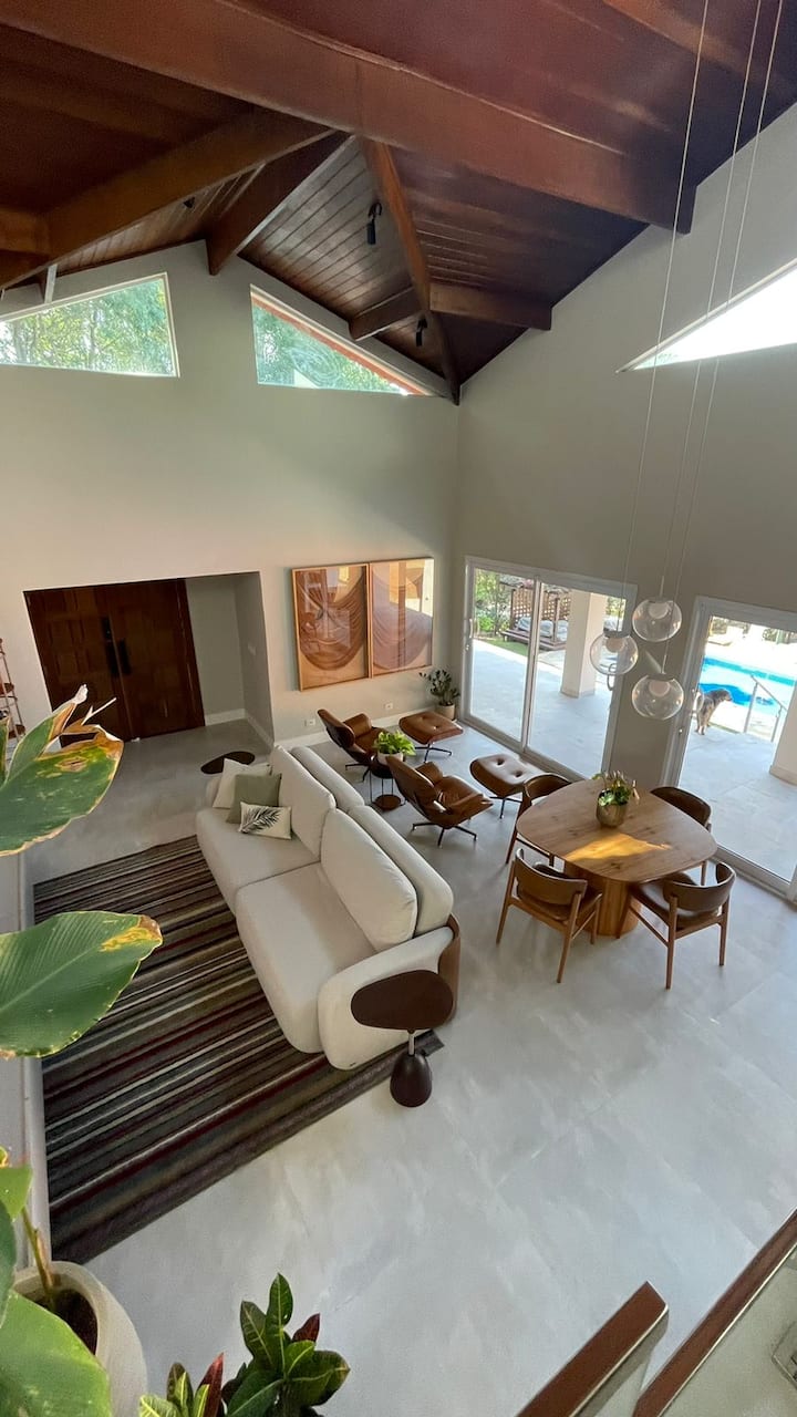 Luxuosa Casa Com Piscina/churrasqueira Em Ibiuna - Ibiúna