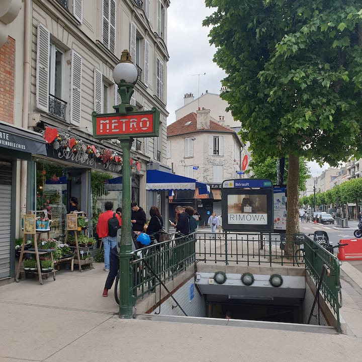 Appartement 2 Pièces Au Metro Et Rer Vincennes. - Vincennes