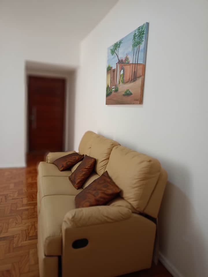 Ap  Espaçoso Na Cardeal - Ideal Para Família - Rio Vermelho