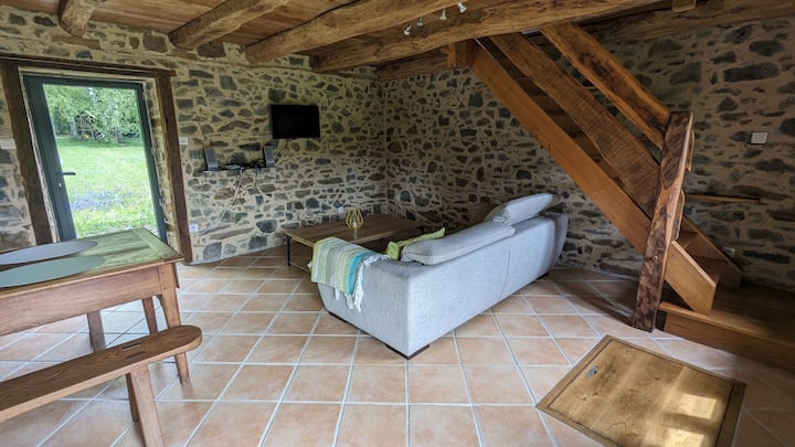 Gîte Pierres Apparentes, Vue Sur La Campagne - Limousin