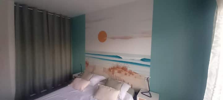 Chambre, Salle D'eau Et Wc Privés. Jardin. - Tosse