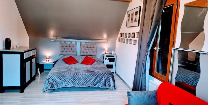 Villa Tsilaocia. Chambre à Louer à Nabirat - Gourdon