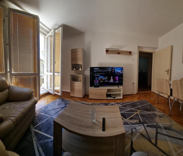 Hq Location Centar Cathedral/oldtown Sff Urban Apt - Sarajevo