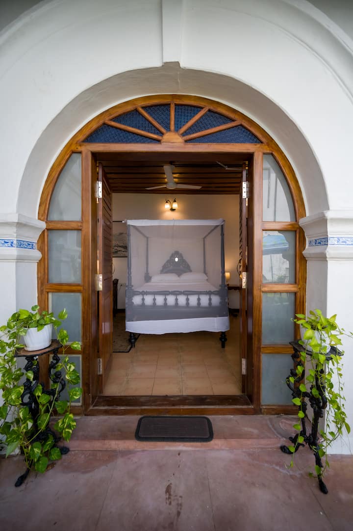 Old Courtyard - Standard Room - Kochi