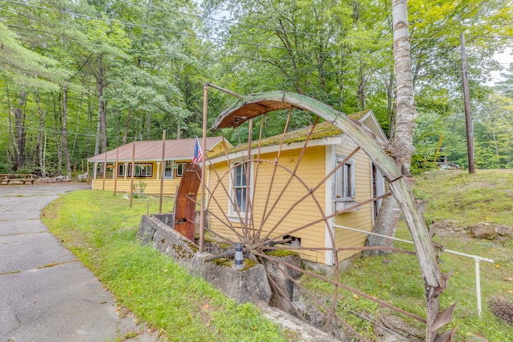 Cozy Cabin By The Brook - Loon Mountain, NH