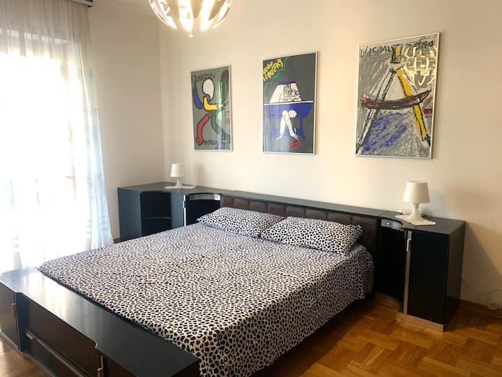 Ampio E Luminoso Alloggio In Aosta - Aosta Valley