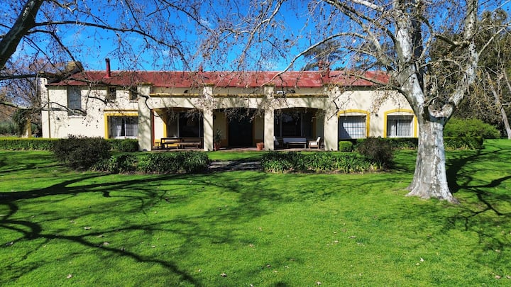 Espectacular Casa De Campo En Luján - Luján