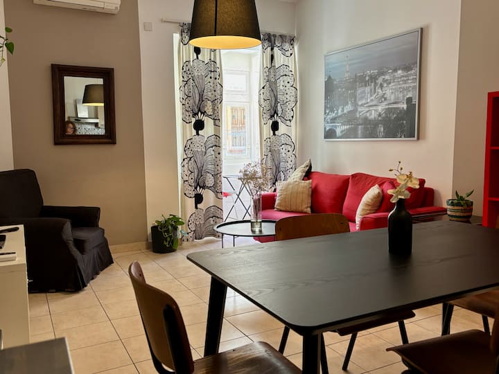 Spacious And Bright Apts In Central Sliema - Valletta