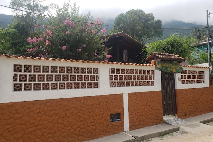 Guest House 
Casa Privada  (10 Pessoas) - Ilha Grande