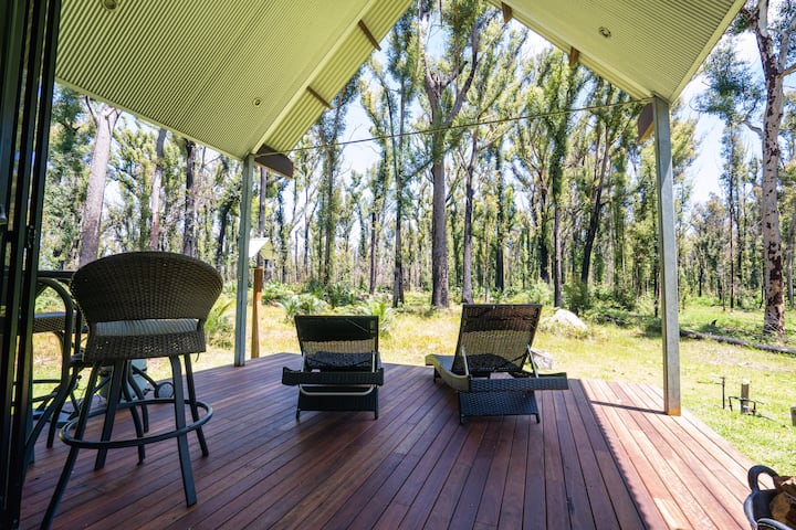 Romantic Couples | Free Firewood | Spabath | Deck - Tomakin