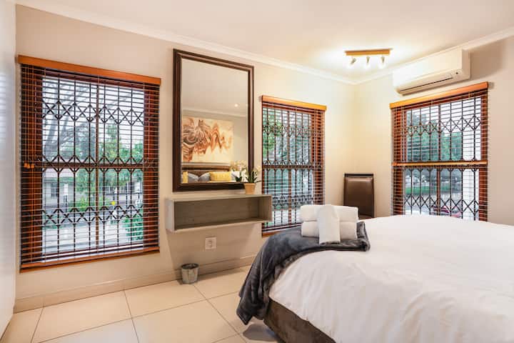 Avemore Mareba Court No 9 With Full Backup Power - Stellenbosch