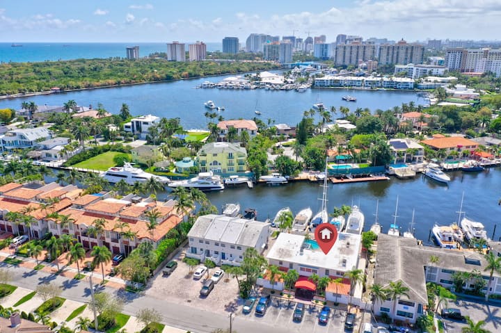#4, One-bdrm, Pool/marina Partial View, King Bed - Fort Lauderdale