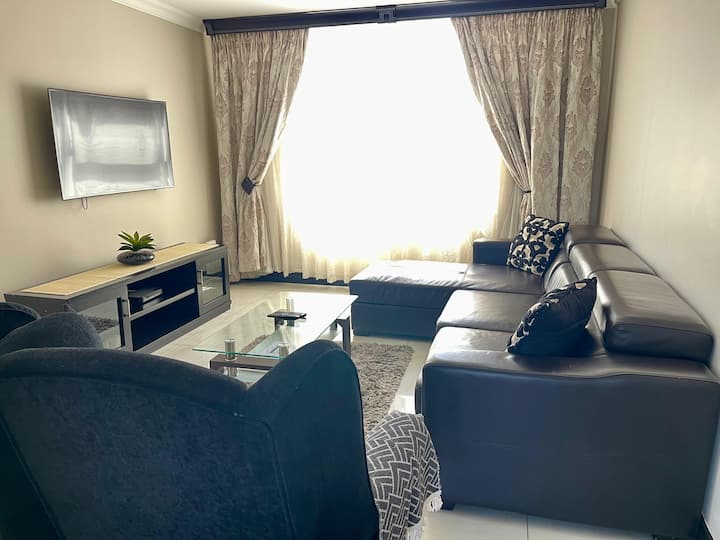 Unit 81 Durban Suites @ Oceanic - Durban