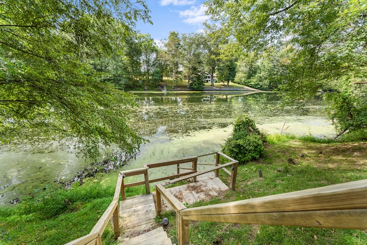 Waterfront Charming Cottage - Red Hook, NY