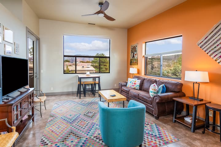 Airy Sedona Loft — Stroll To Cafés, Shops & Trails - Sedona, AZ