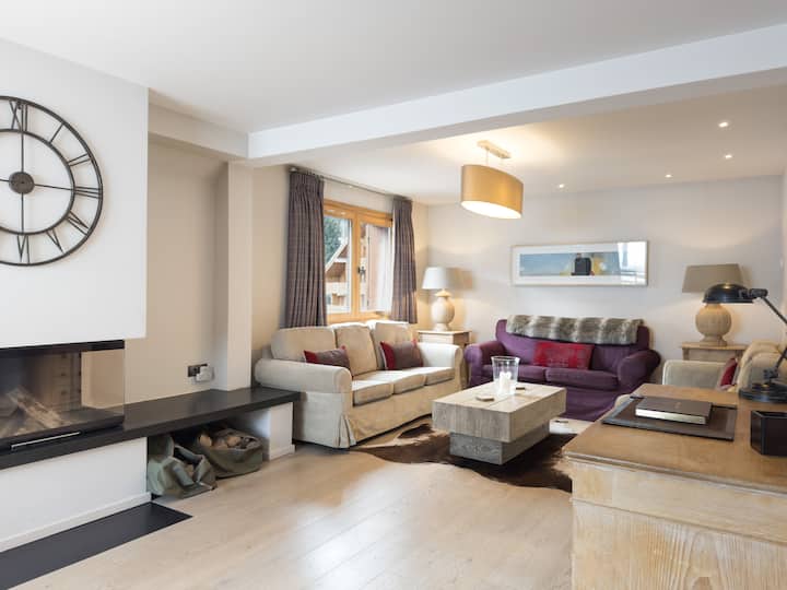 Chalet La Montee: Meribel Centre. - Méribel