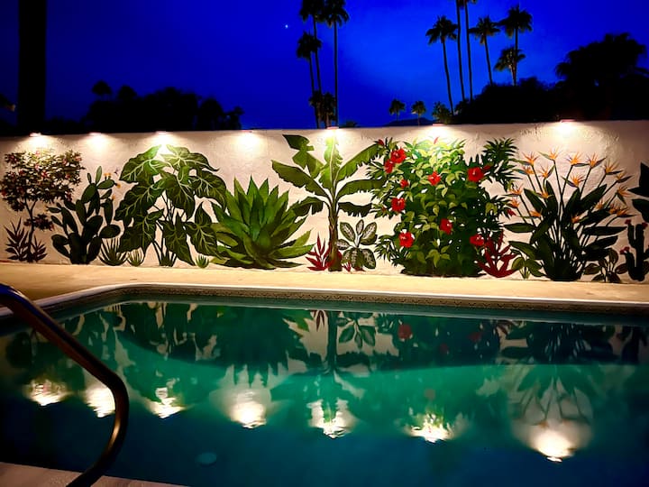 Fabulous 5br/6ba, All En-suite, Game Room, Gated - Palm Springs, CA
