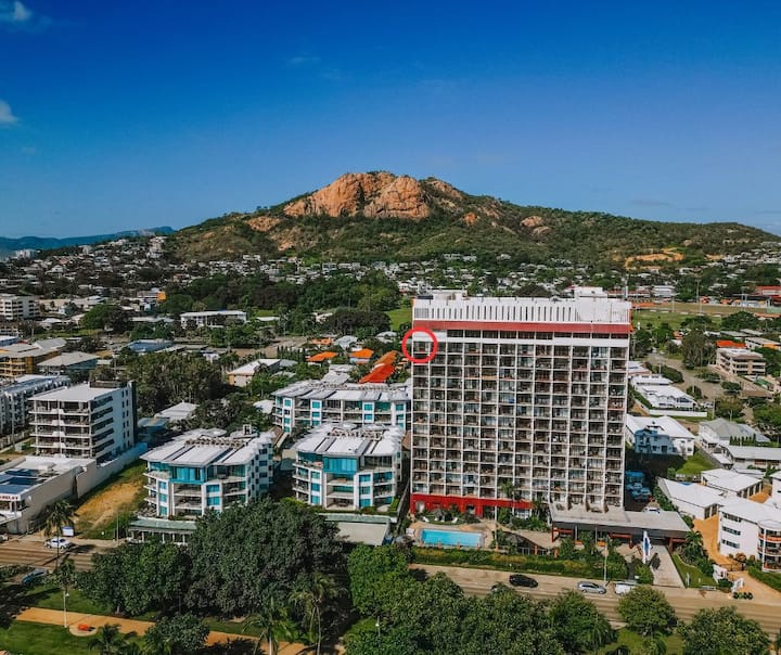 Aquarius Top Floor Ocean Views Stan Fast Wifi Kayo - タウンズビル