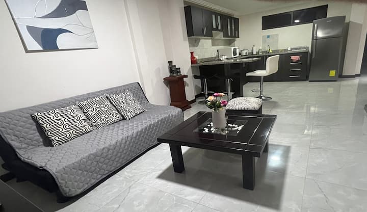 Suite 4per/12min Centrohistórico/generador/parqueo - Cuenca