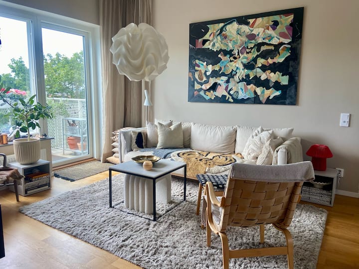 Spacious & Modern Apartment - Stockholm