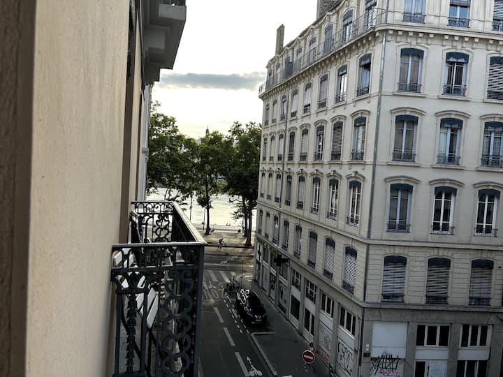 Chaponnay - Central Vue Rhône - Bellecour à 10 Min - Lyon