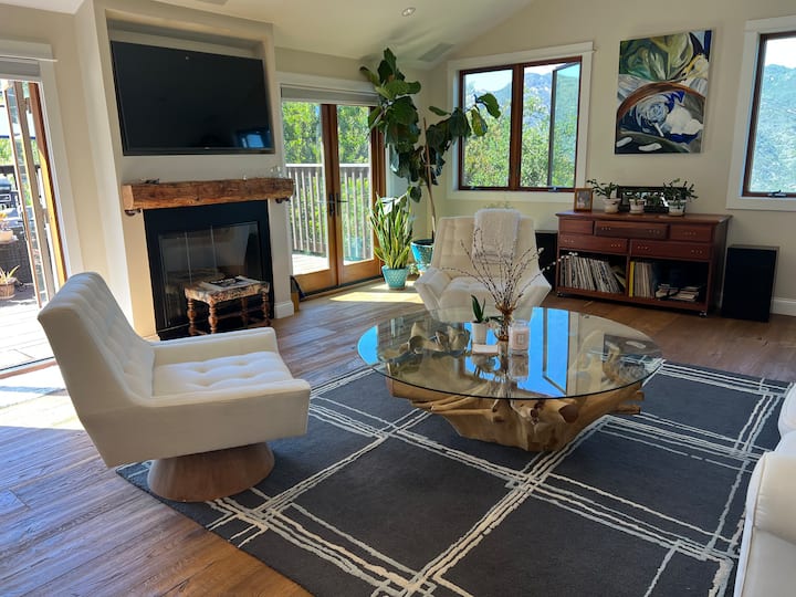 Zen Mountain Cottage - Malibu, CA