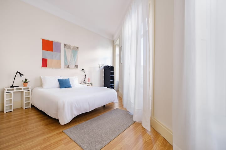 The Bohemian Nest | Fernandes Tomás | Chambre#1 - Porto