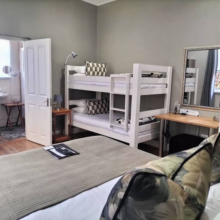 Family Room 2 - Oudtshoorn