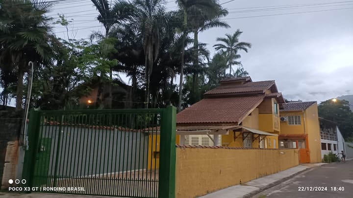 Sobrado à 100m Da Praia De Massaguaçu - 1 - Caraguatatuba