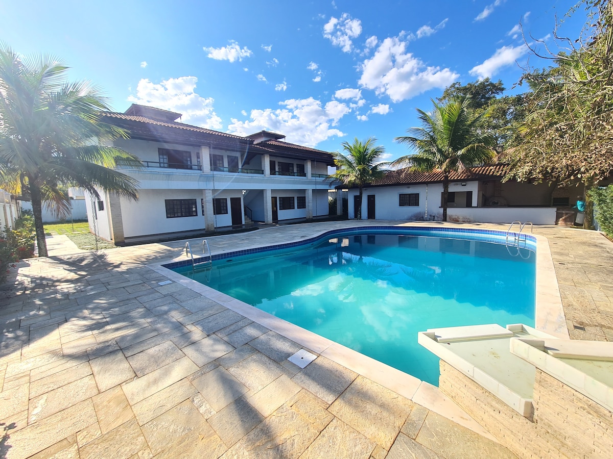 Casa com piscina a 500m do mar- Ref. 004 - Casas para Alugar em ...