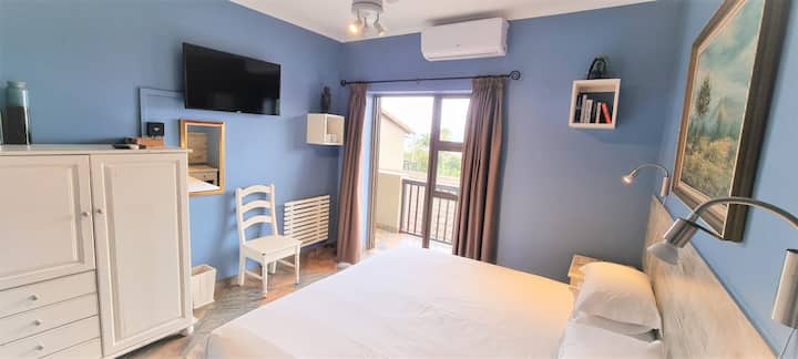 Sea View Room 1 At Crooked Tree - Umhlanga