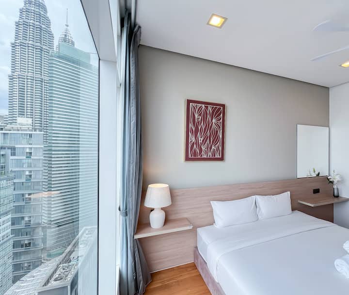 Soho Suites Klcc~ Bright 3 Bedrooms W/dryer ~ 2k2s - Kuala Lumpur