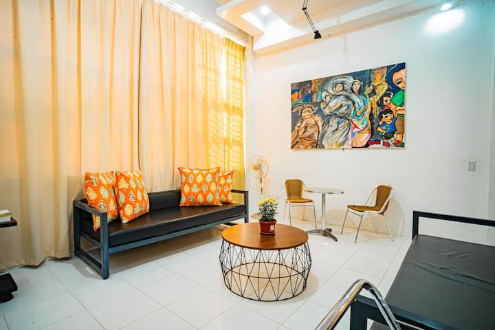 A Rare Modern Glass House [ Unit D ] - Baguio